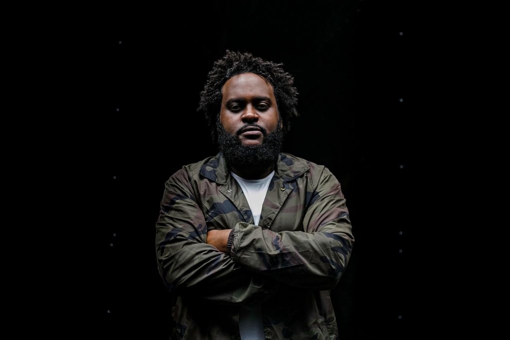 Bas (SOLD OUT/UITVERKOCHT) · Bitterzoet