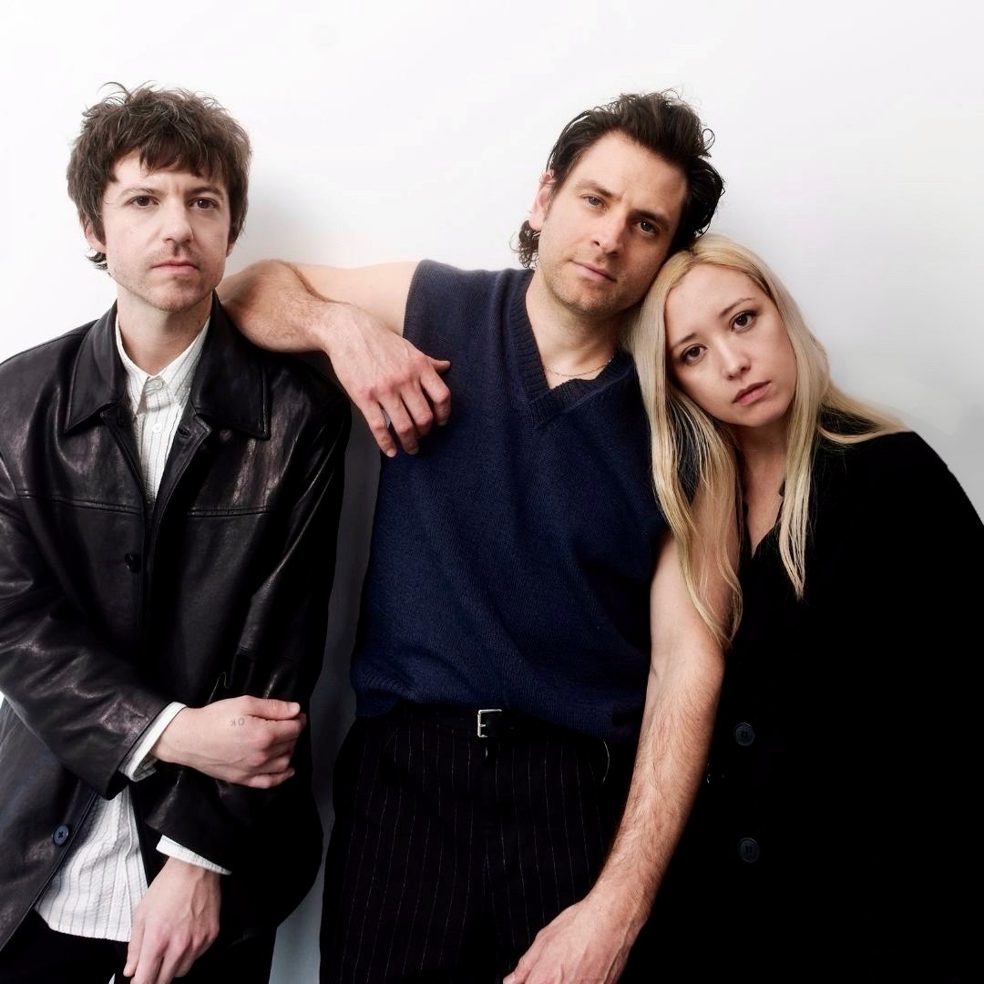 Lo Moon · Bitterzoet